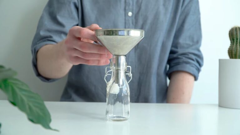 Rinsing Your Mouth With Saltwater Before Bed: Why You Should Add It To ...